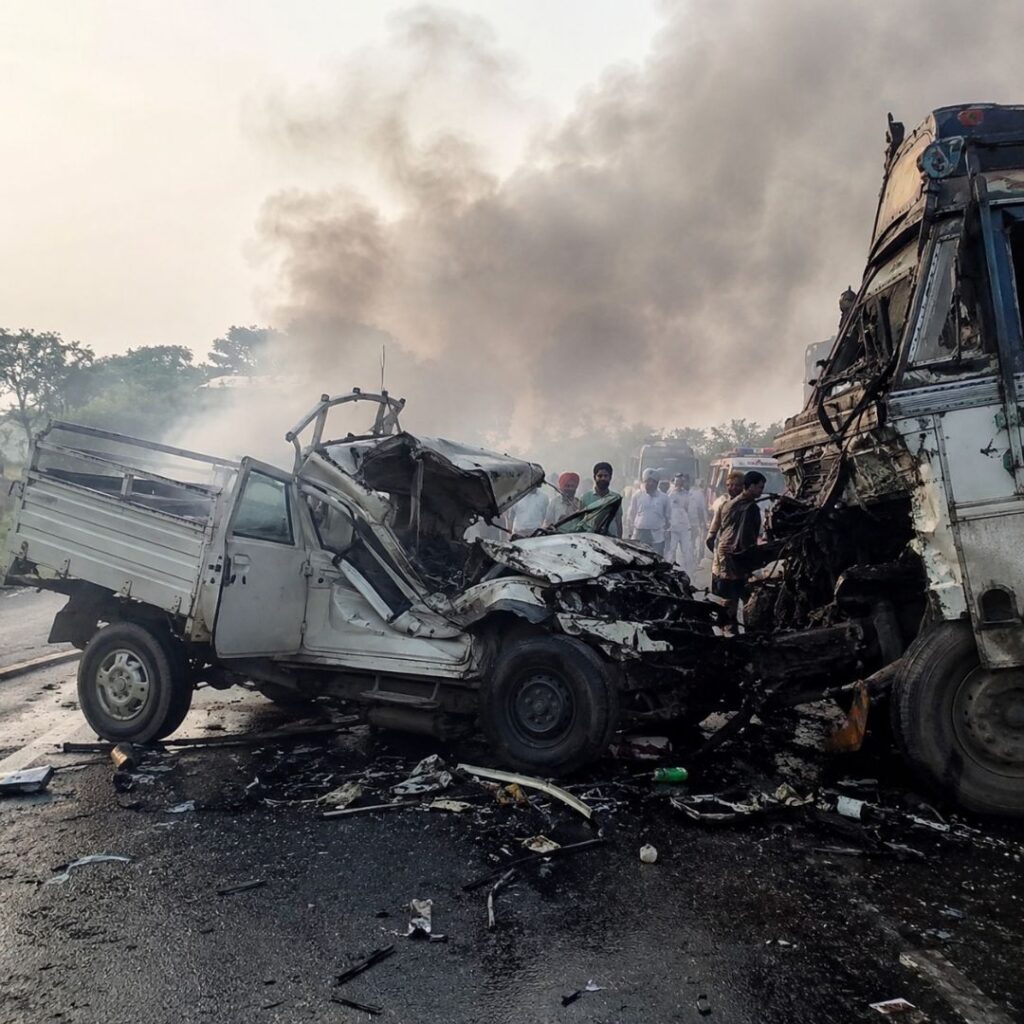 9 Dead, Several Injured After Truck Collides Head-On With Trailer on ...